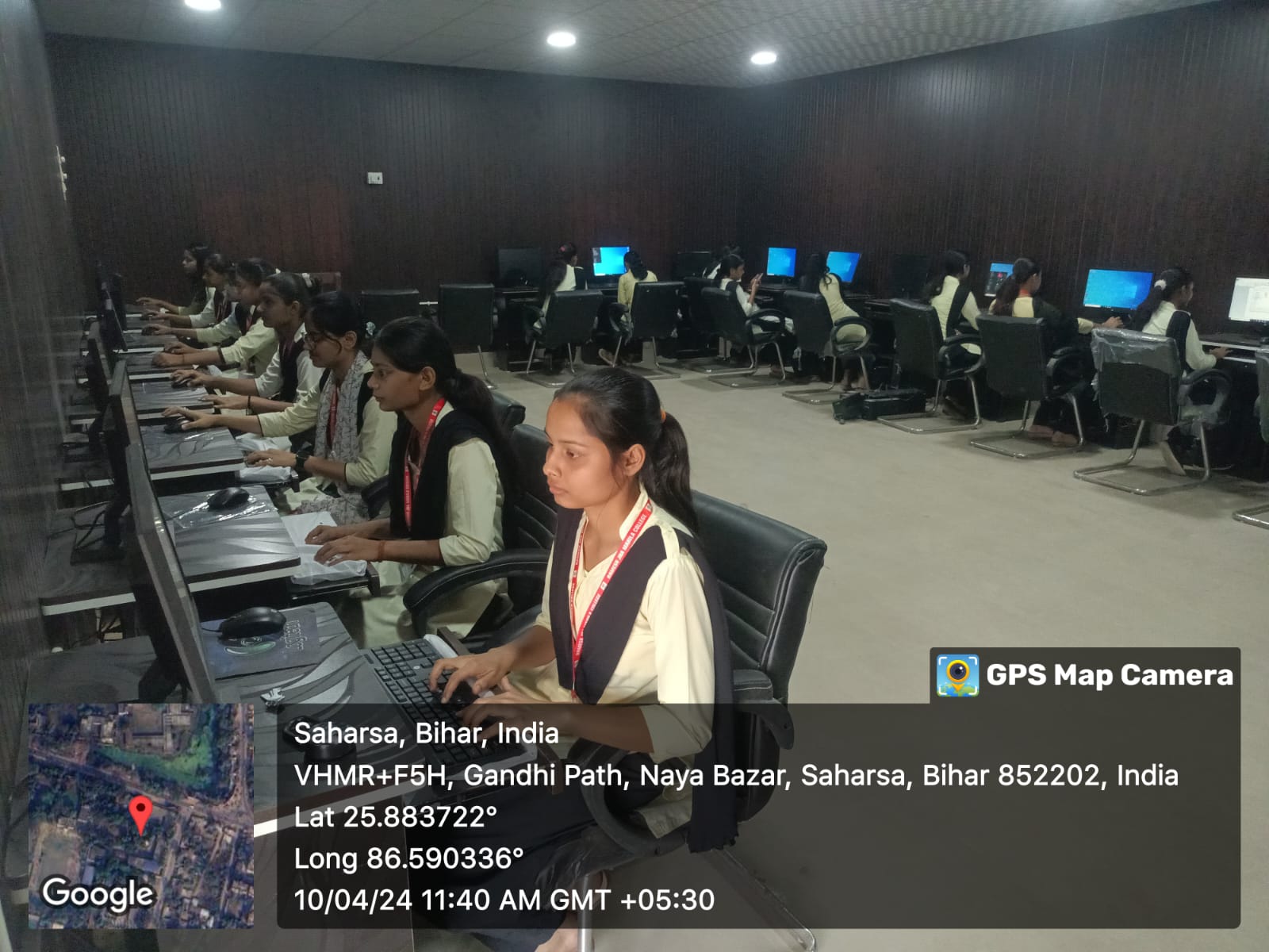 RAMESH JHA MAHILA COLLEGE